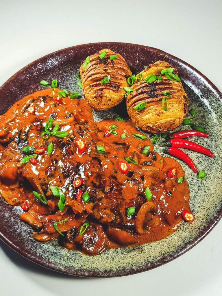 Jautienos Čili Troškinys Kazane su Kreivabūdėmis – GoGrill.LT